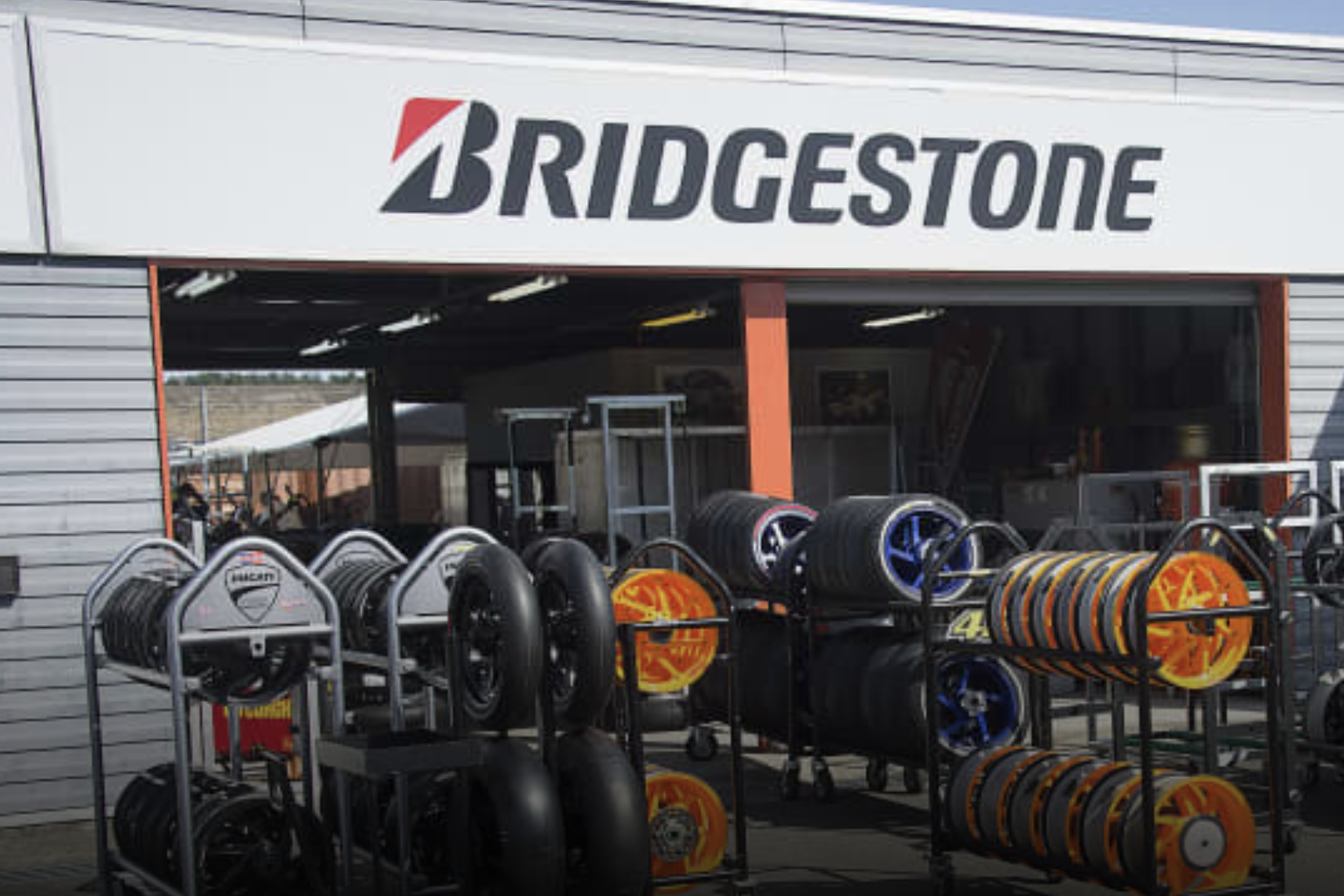 新机会！为什么电动汽车会引发轮胎行业“淘金热”？提供者FX168